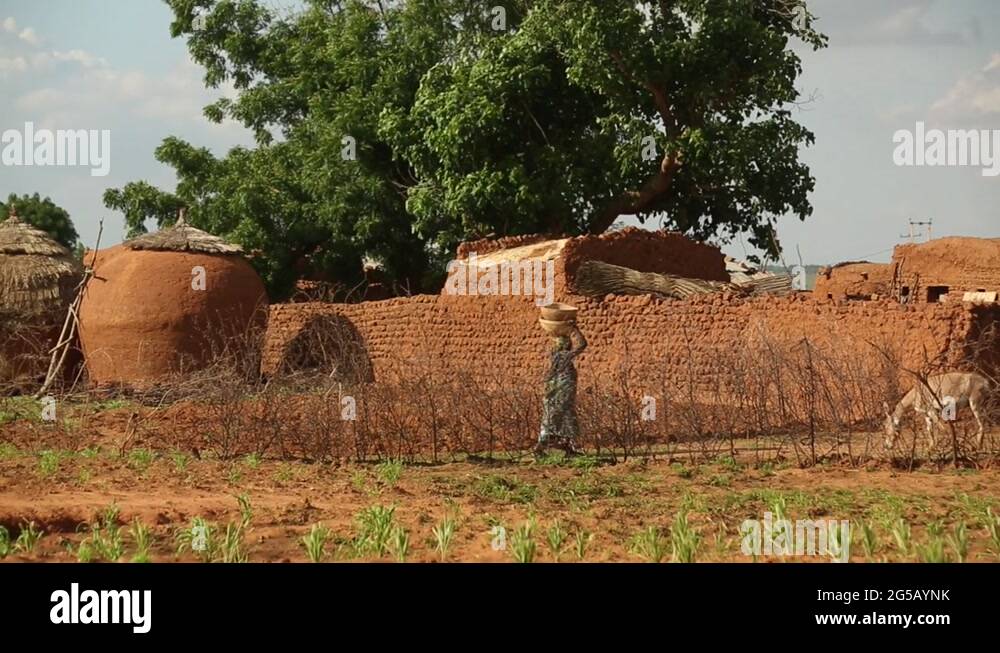 African village setting Stock Videos & Footage - HD and 4K Video Clips ...