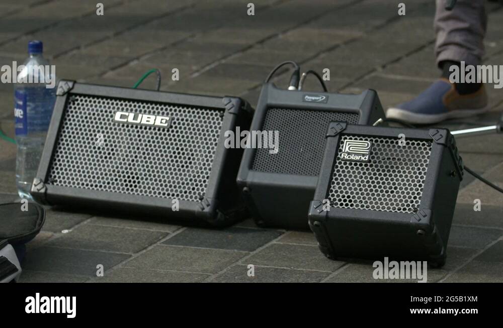 Street amplifier Stock Videos & Footage - HD and 4K Video Clips - Alamy