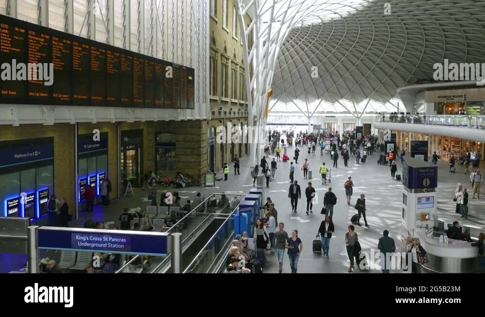 London kings cross station concourse Stock Videos & Footage - HD and 4K ...