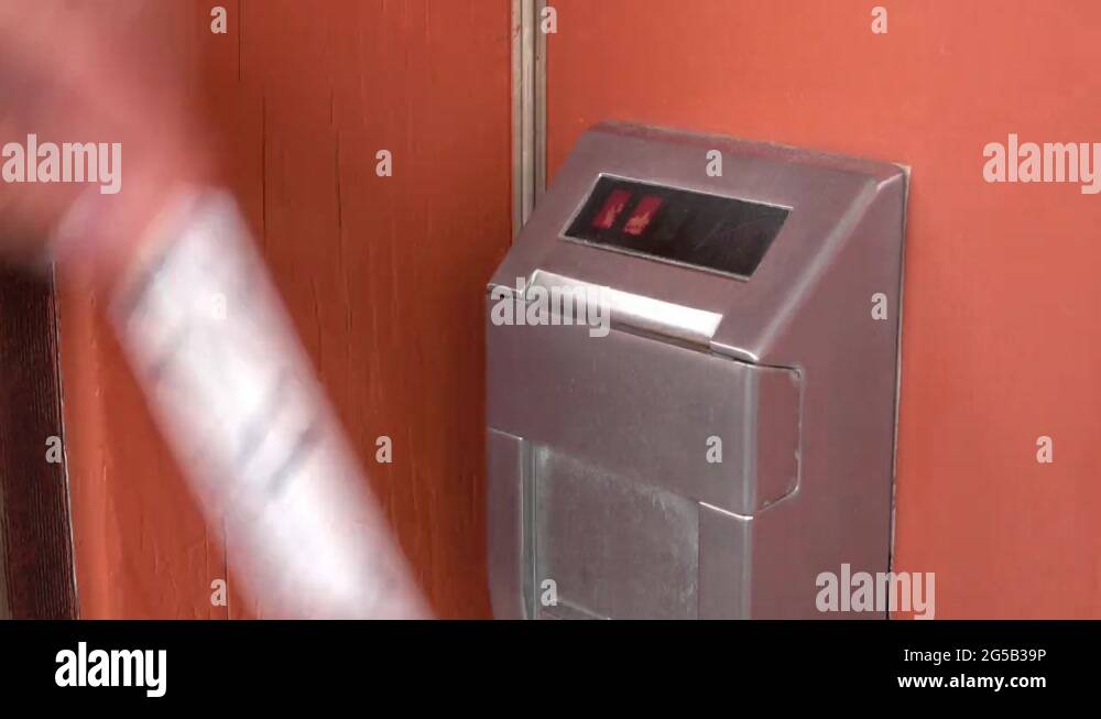 Swipe card door Stock Videos & Footage - HD and 4K Video Clips - Alamy