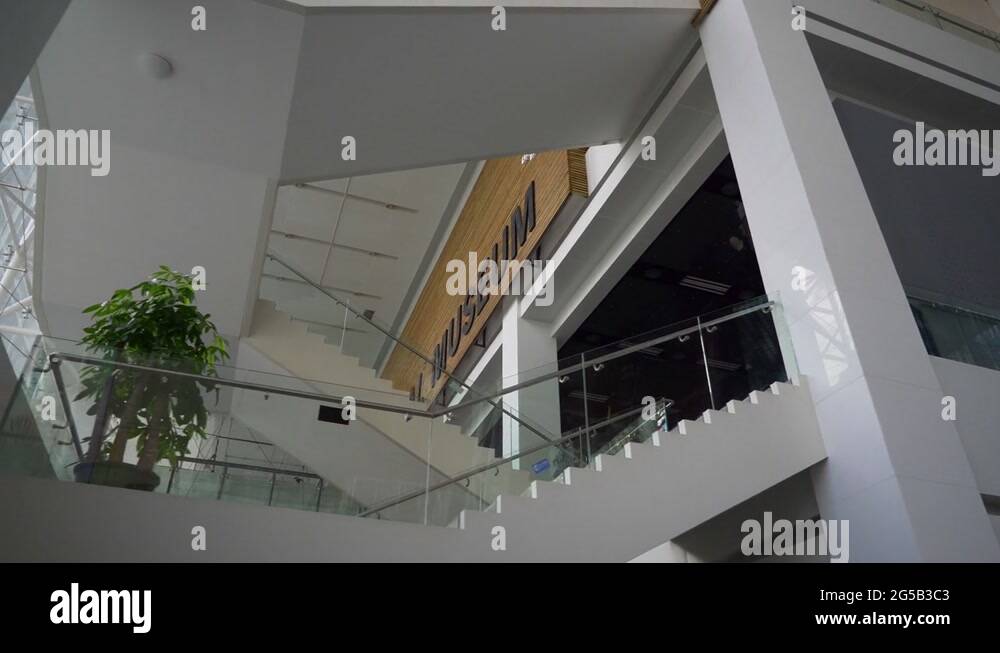 Stairs museum Stock Videos & Footage - HD and 4K Video Clips - Alamy
