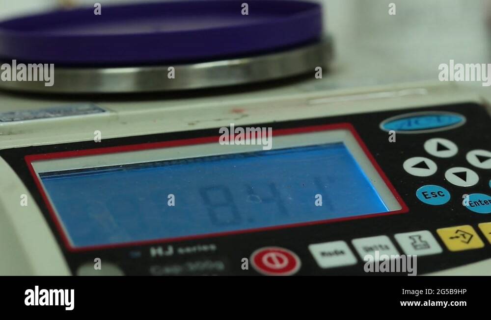 Balance scale Stock Videos & Footage - HD and 4K Video Clips - Alamy