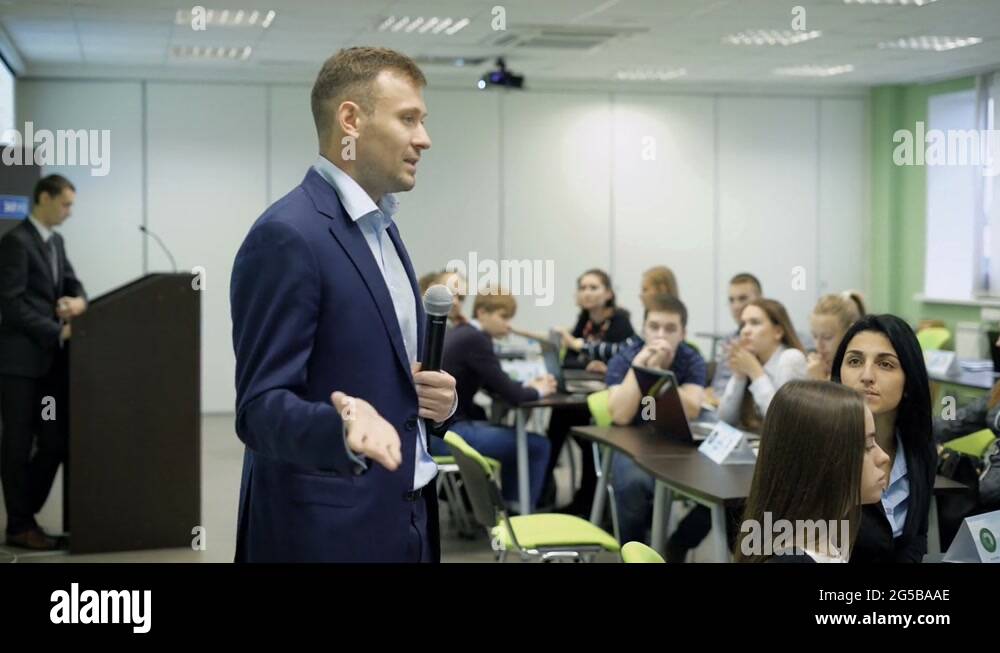 Speaker gesture classroom Stock Videos & Footage - HD and 4K Video ...
