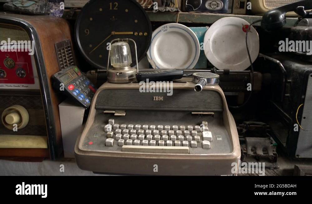 Typing machine Stock Videos & Footage - HD and 4K Video Clips - Alamy