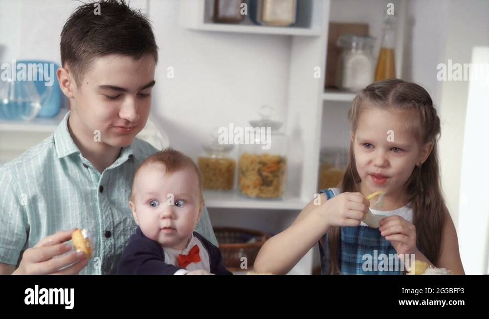 Children and sweets Stock Videos & Footage - HD and 4K Video Clips - Alamy