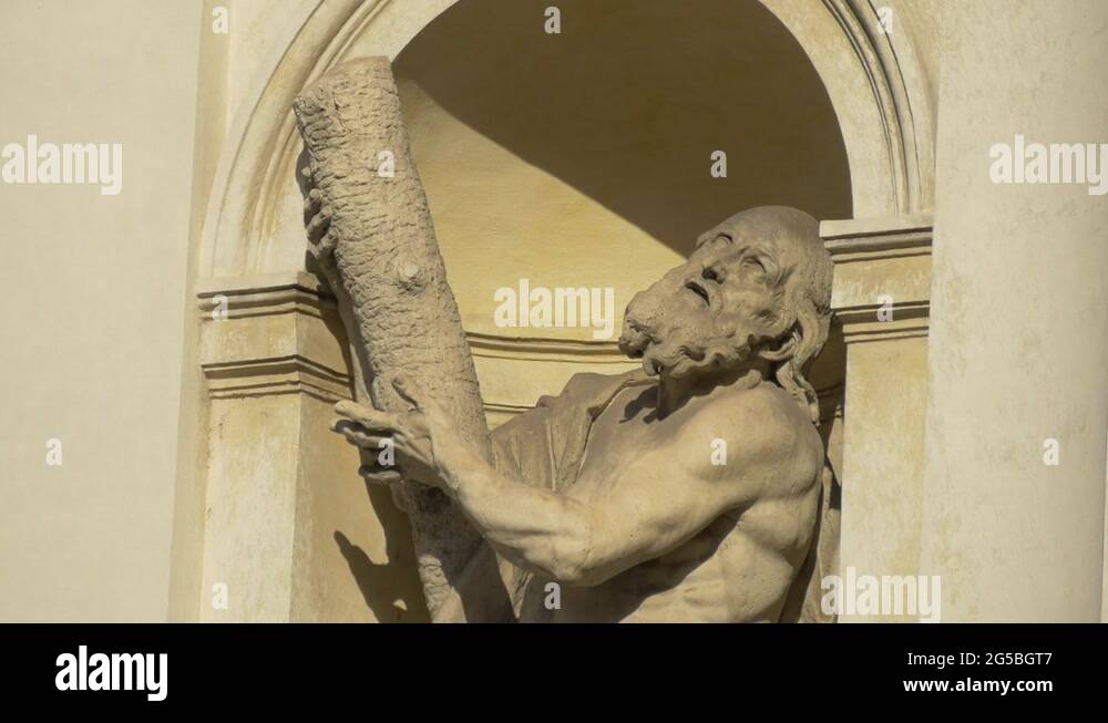 Man sculpture Stock Videos & Footage - HD and 4K Video Clips - Alamy