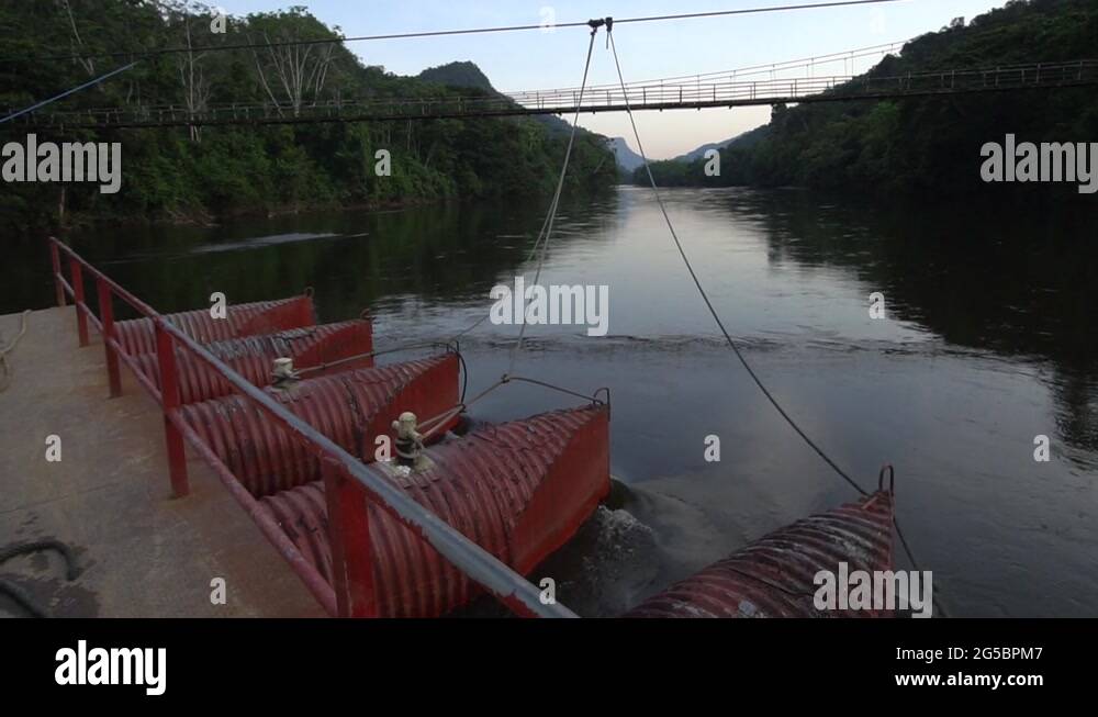 Cable car crossing river Stock Videos & Footage - HD and 4K Video Clips ...