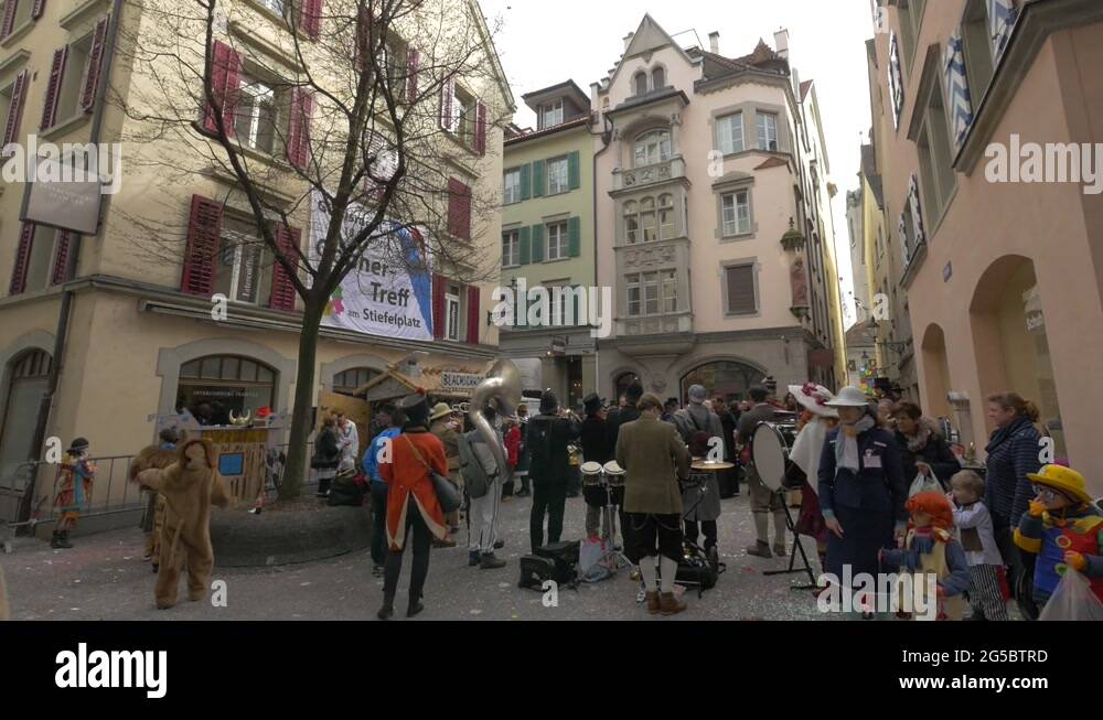 Musical street parade Stock Videos & Footage - HD and 4K Video Clips ...