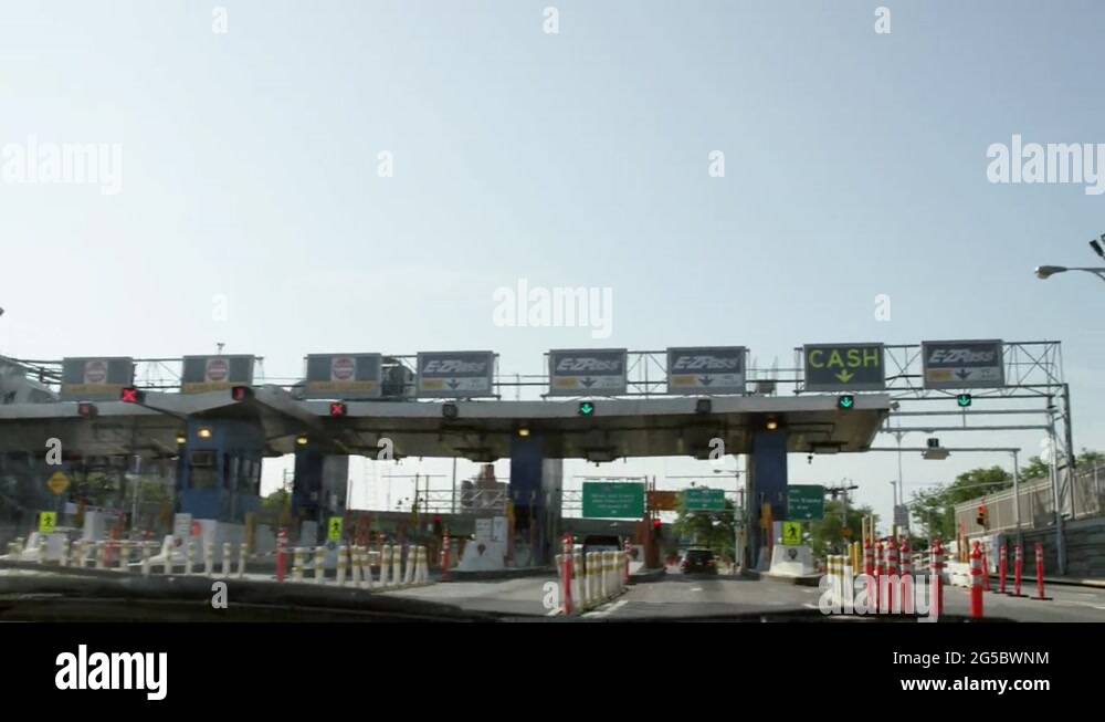 Toll signs Stock Videos & Footage - HD and 4K Video Clips - Alamy