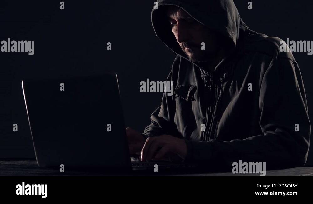 Firewall hardware Stock Videos & Footage - HD and 4K Video Clips - Alamy