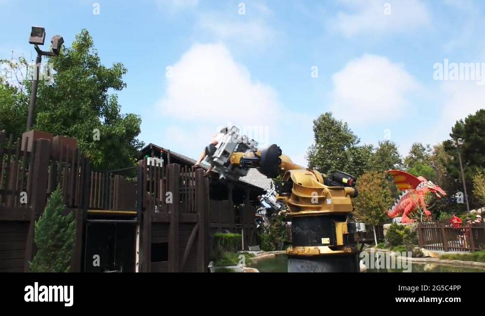 Claw Ride Legoland at Amelie Monk blog