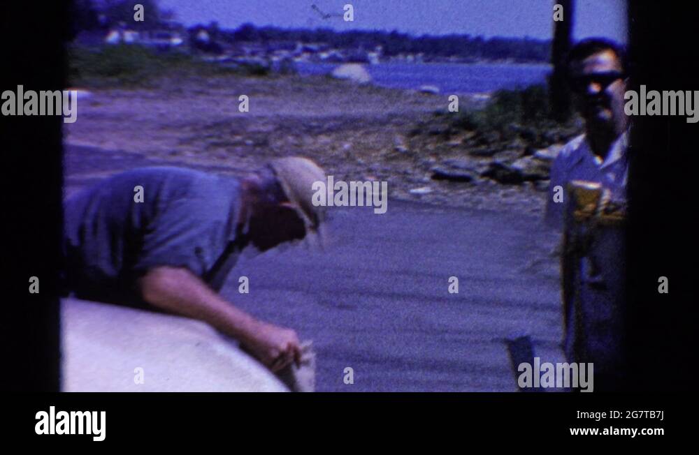 Unhitch Stock Videos & Footage - HD and 4K Video Clips - Alamy