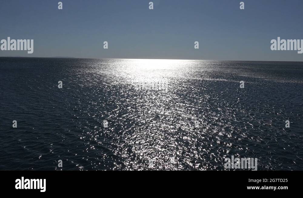Ocean sunsets Stock Videos & Footage - HD and 4K Video Clips - Alamy