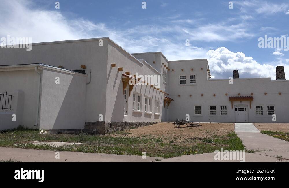 White color building Stock Videos & Footage - HD and 4K Video Clips - Alamy