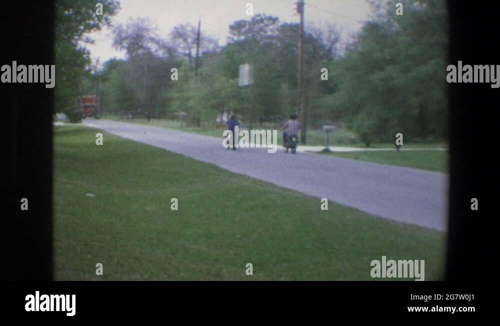 Old men on bikes Stock Videos & Footage - HD and 4K Video Clips - Alamy