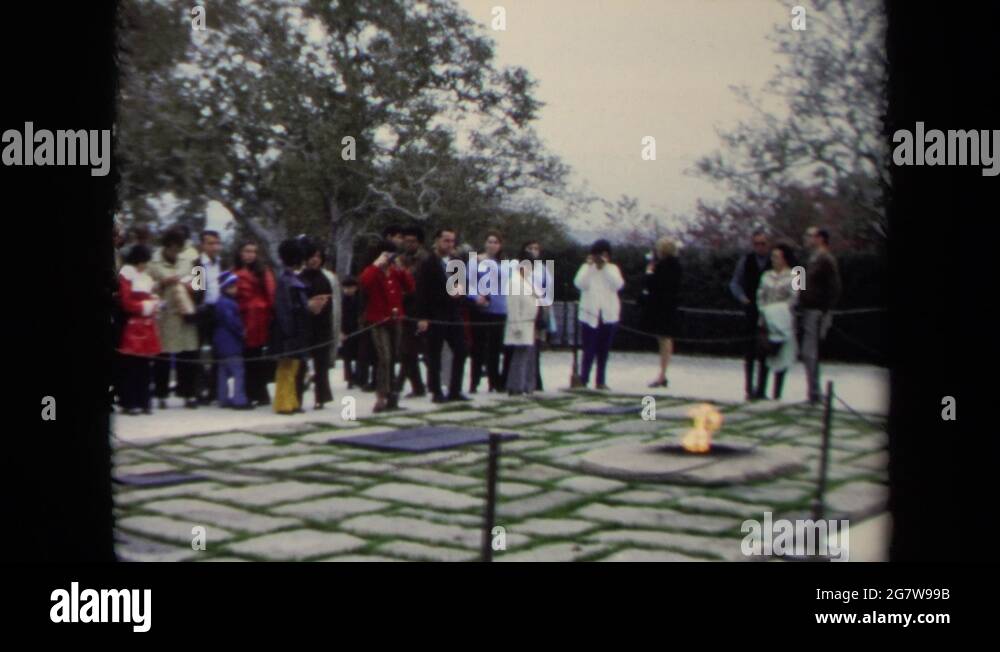 Funeral pit Stock Videos & Footage - HD and 4K Video Clips - Alamy