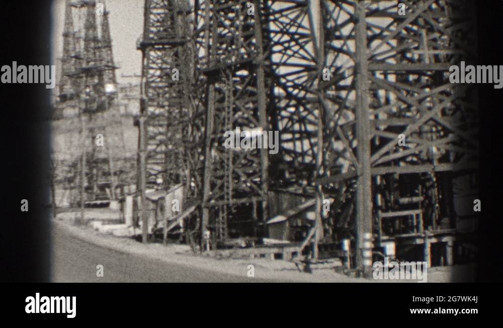 Old oil rigs Stock Videos & Footage - HD and 4K Video Clips - Alamy