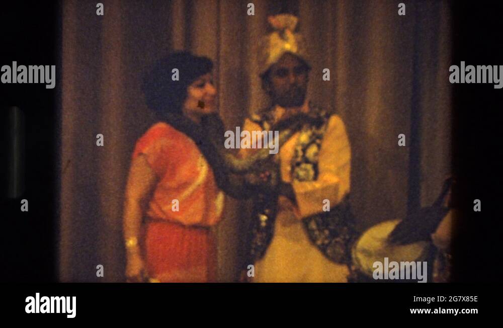 Snake dancers Stock Videos & Footage - HD and 4K Video Clips - Alamy