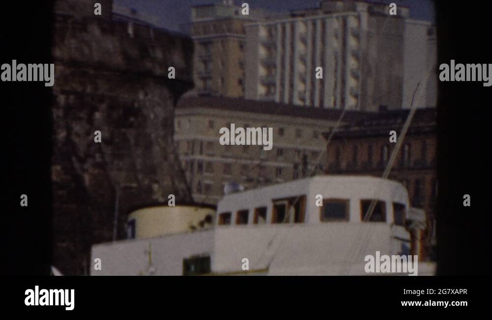 Repeating buildings Stock Videos & Footage - HD and 4K Video Clips - Alamy