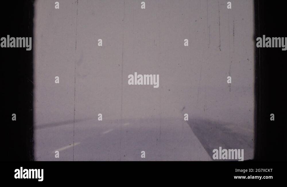 Classic box truck Stock Videos & Footage - HD and 4K Video Clips - Alamy