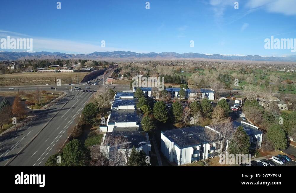 Cluster of buildings Stock Videos & Footage - HD and 4K Video Clips - Alamy