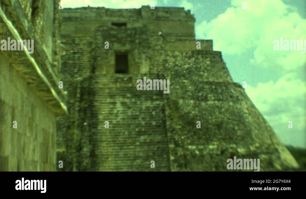 Brown pyramid Stock Videos & Footage - HD and 4K Video Clips - Alamy