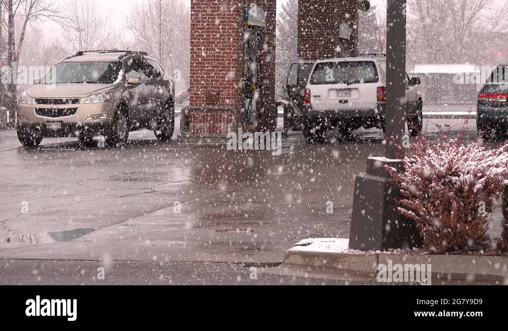 Falling cars Stock Videos & Footage - HD and 4K Video Clips - Alamy