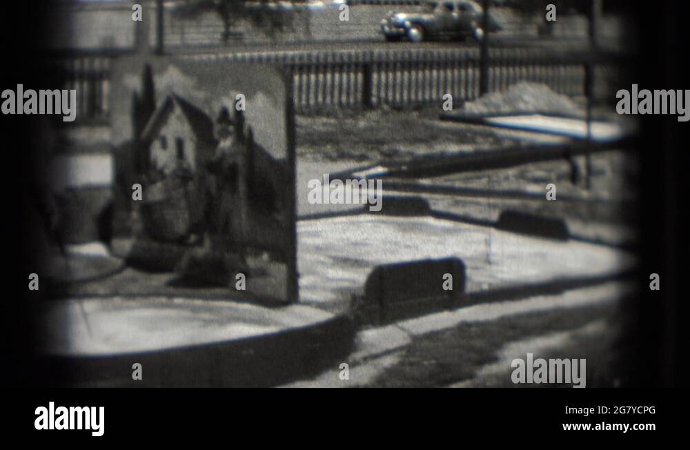 WASHINGTON DC-1975: How To Properly Play The Golf Game" Called Chip And ...