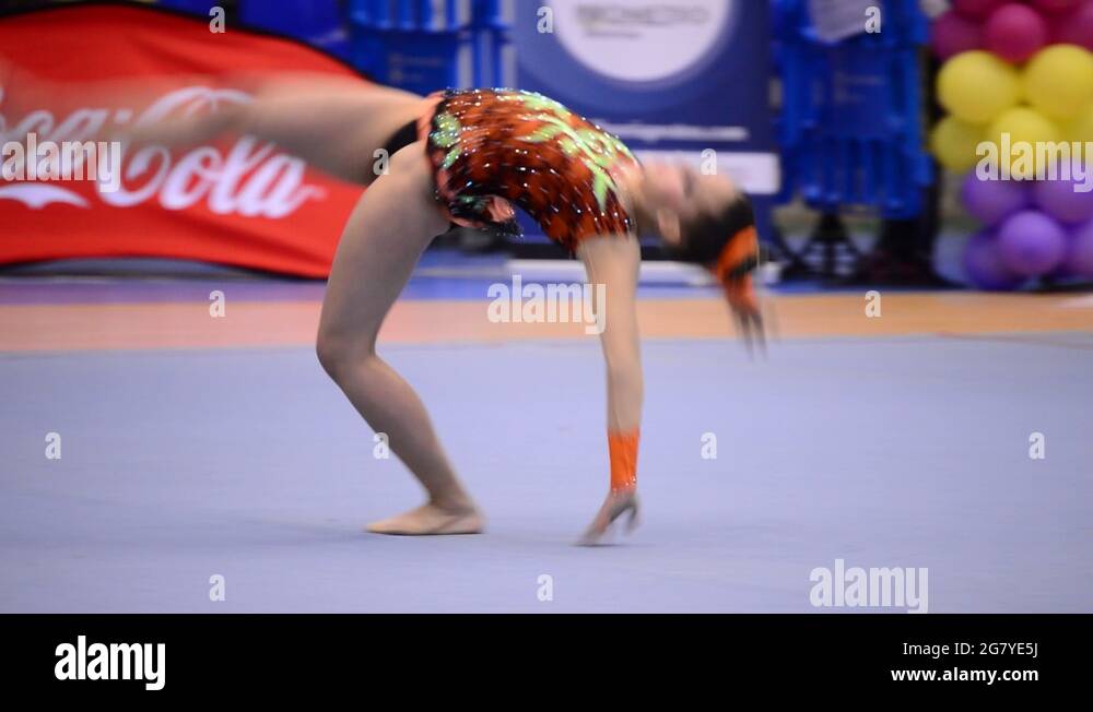 Ring gymnastics Stock Videos & Footage - HD and 4K Video Clips - Alamy