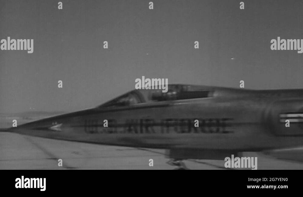 Lockheed f 104 starfighter supersonic interceptor Stock Videos ...