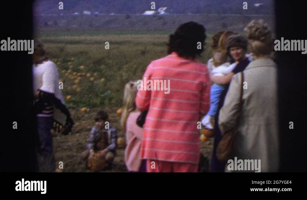 LYNBROOK NEW YORK-1973: It Is The Flower Garden Look Like A Very ...