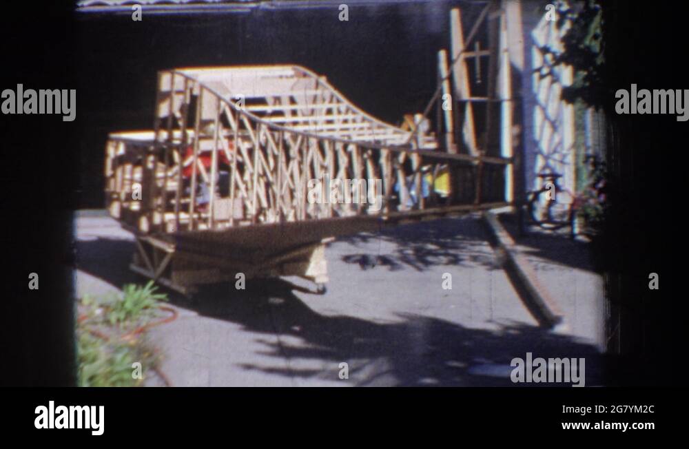 Airplane skeleton Stock Videos & Footage - HD and 4K Video Clips - Alamy