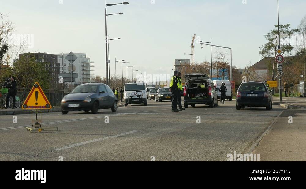 Paris border Stock Videos & Footage - HD and 4K Video Clips - Alamy