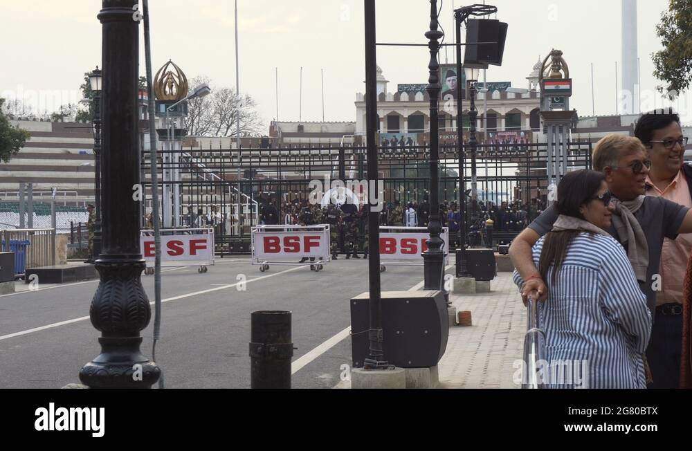 Hindu border Stock Videos & Footage - HD and 4K Video Clips - Alamy
