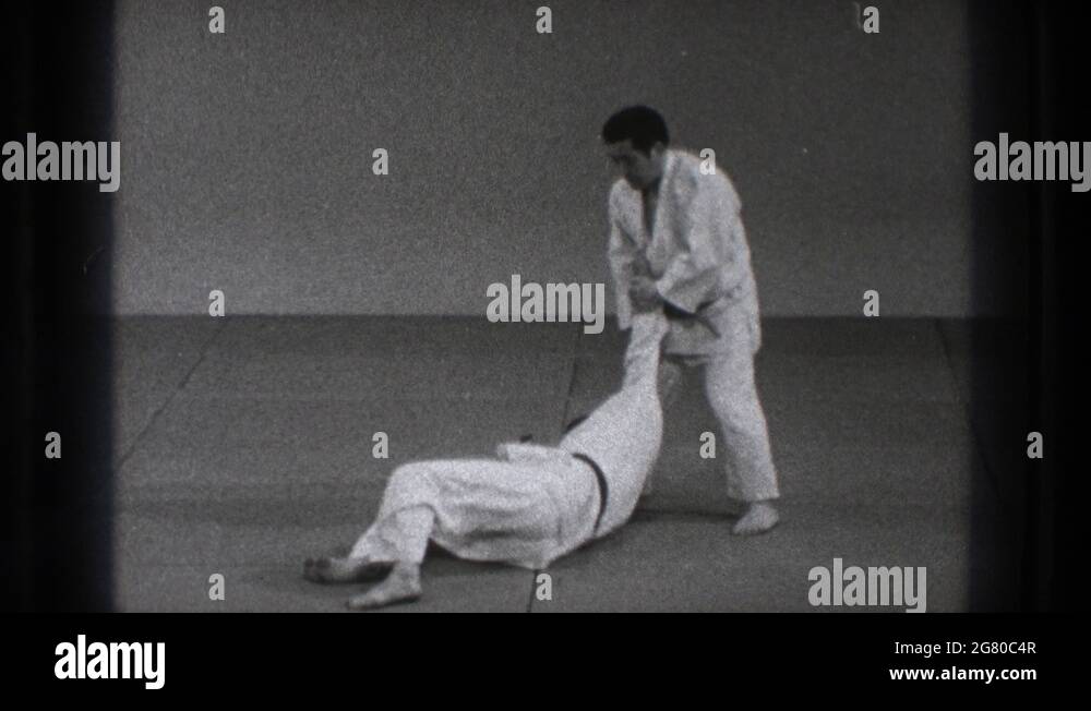 Applied belt Stock Videos & Footage - HD and 4K Video Clips - Alamy