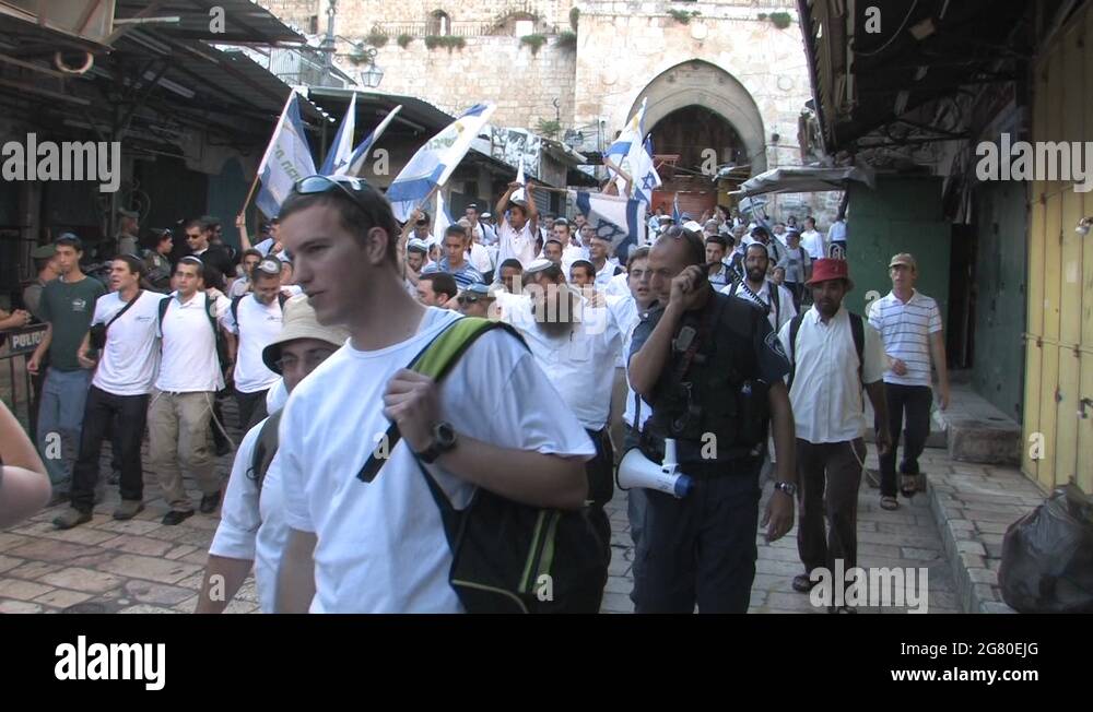 Jerusalem day flags Stock Videos & Footage - HD and 4K Video Clips - Alamy