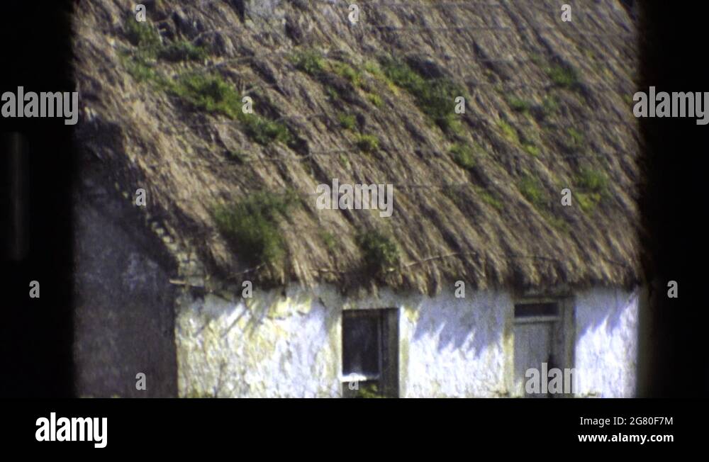 ENGLAND-1969: A Well Preserved Home In Ireland From 200 Years Ago Stock ...