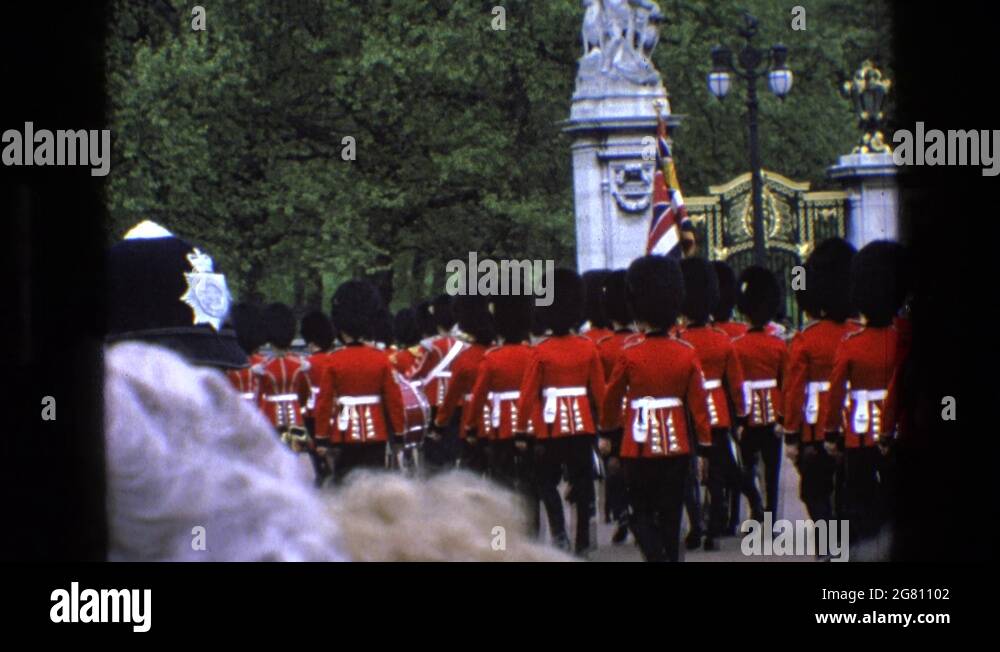 Royal guards in formation Stock Videos & Footage - HD and 4K Video ...