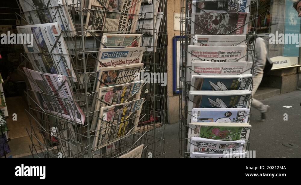 Italian press Stock Videos & Footage - HD and 4K Video Clips - Alamy