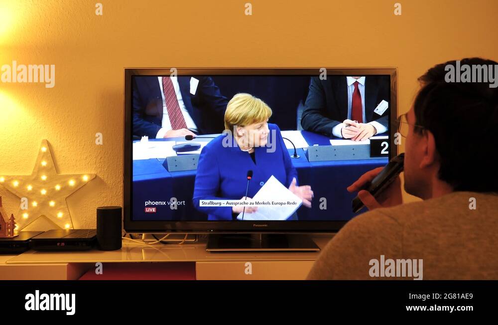 Angela louise Stock Videos & Footage - HD and 4K Video Clips - Alamy