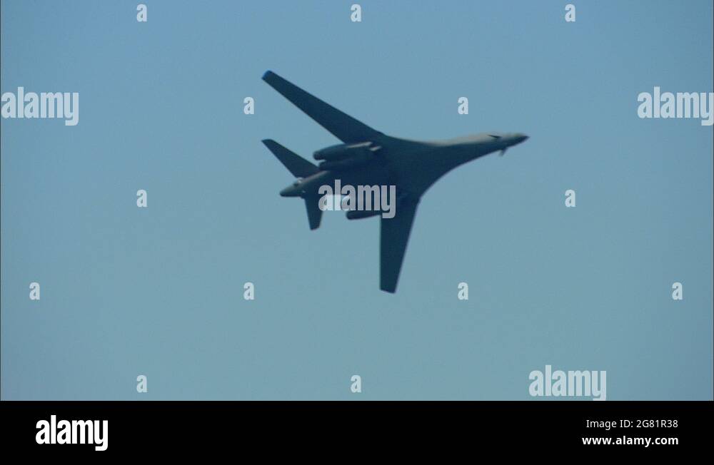 Boeing b 1 airplane Stock Videos & Footage - HD and 4K Video Clips - Alamy