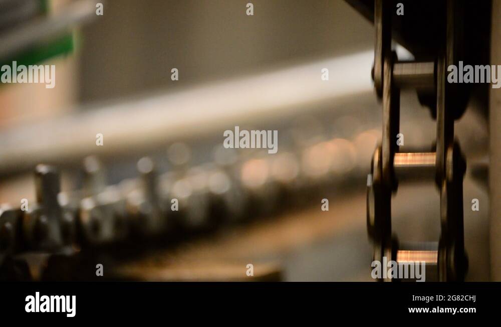 Packing chain Stock Videos & Footage - HD and 4K Video Clips - Alamy
