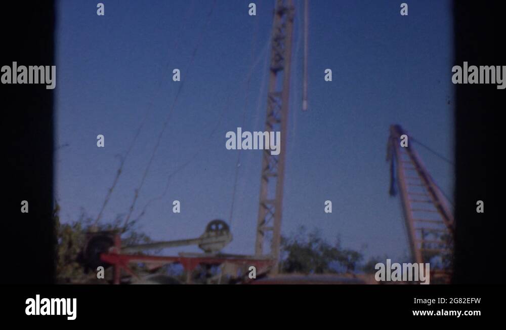 Upright crane Stock Videos & Footage - HD and 4K Video Clips - Alamy