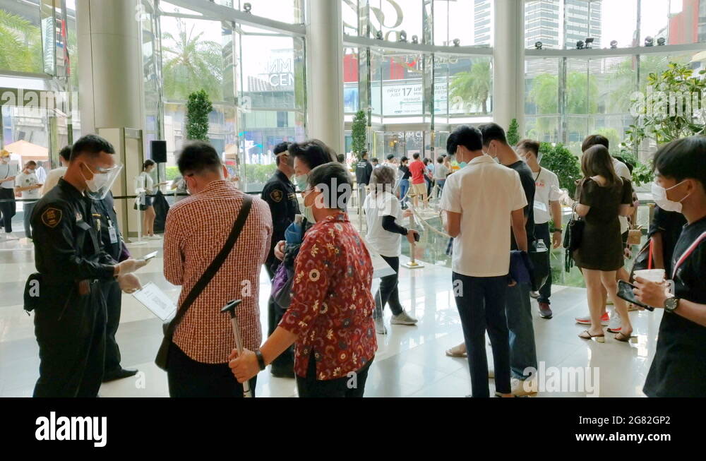 Tracing people Stock Videos & Footage - HD and 4K Video Clips - Alamy