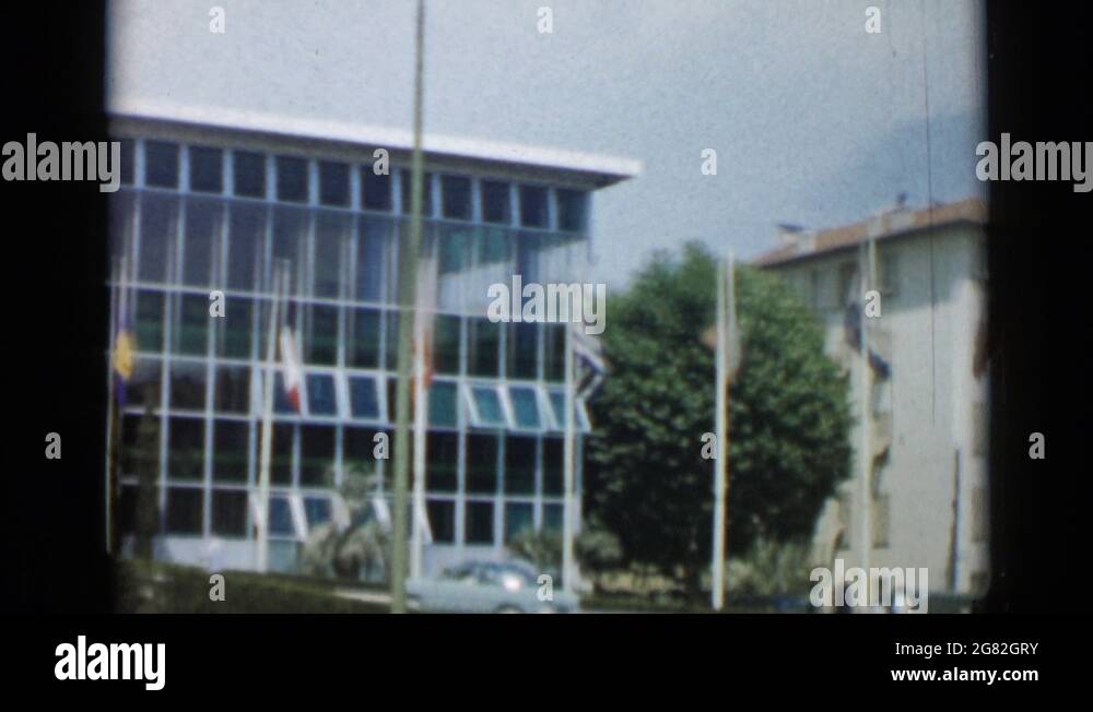 Tall flags Stock Videos & Footage - HD and 4K Video Clips - Alamy