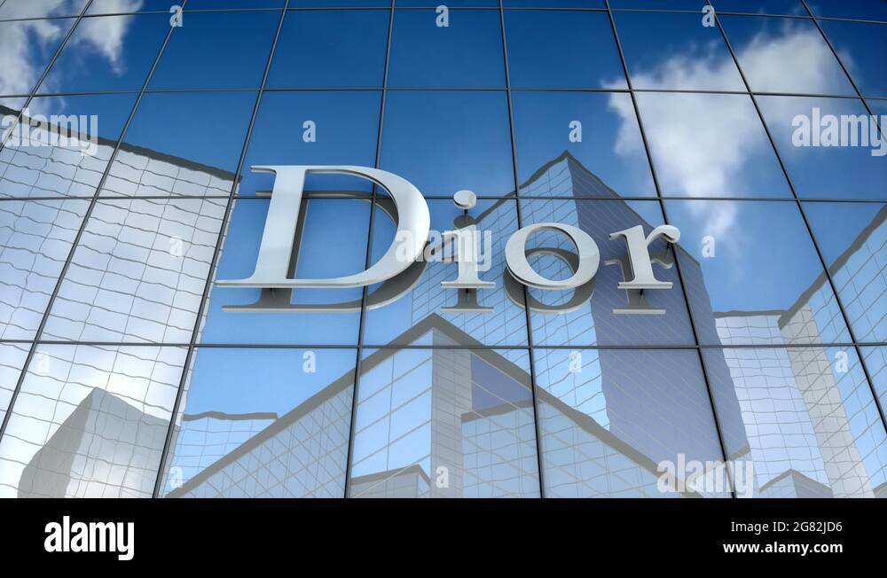 Lvmh logo Stock Videos & Footage - HD and 4K Video Clips - Alamy