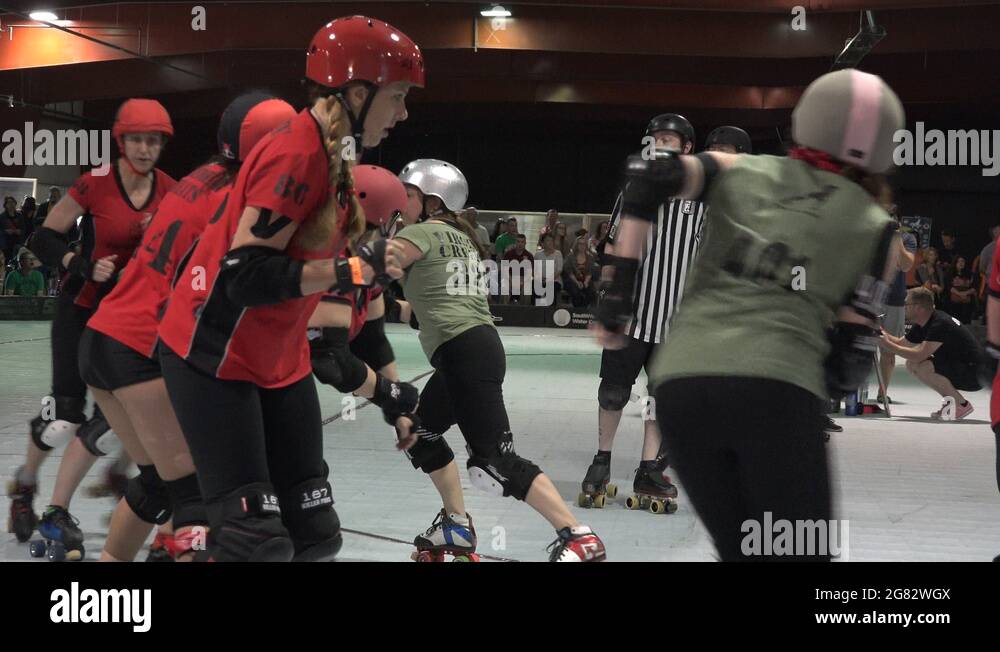 Arena referee Stock Videos & Footage - HD and 4K Video Clips - Alamy