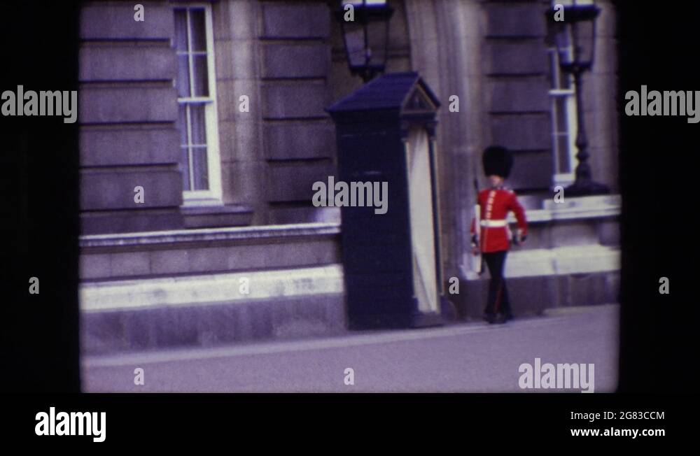 Royal guard london tourism Stock Videos & Footage - HD and 4K Video ...