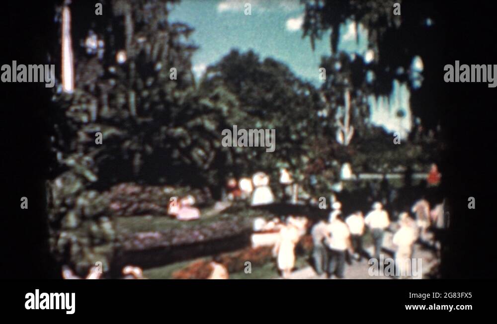 FLORIDA-1957: Group Of Olden Day Style People Walking Around While ...