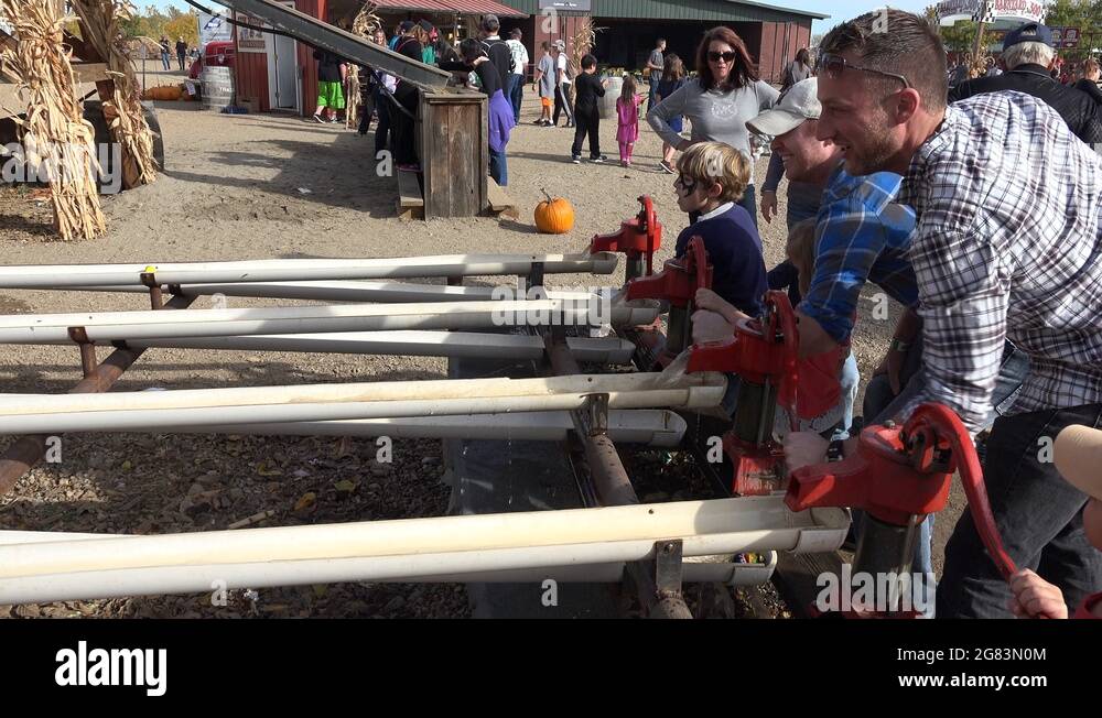 Hand crank water pump Stock Videos & Footage - HD and 4K Video Clips ...